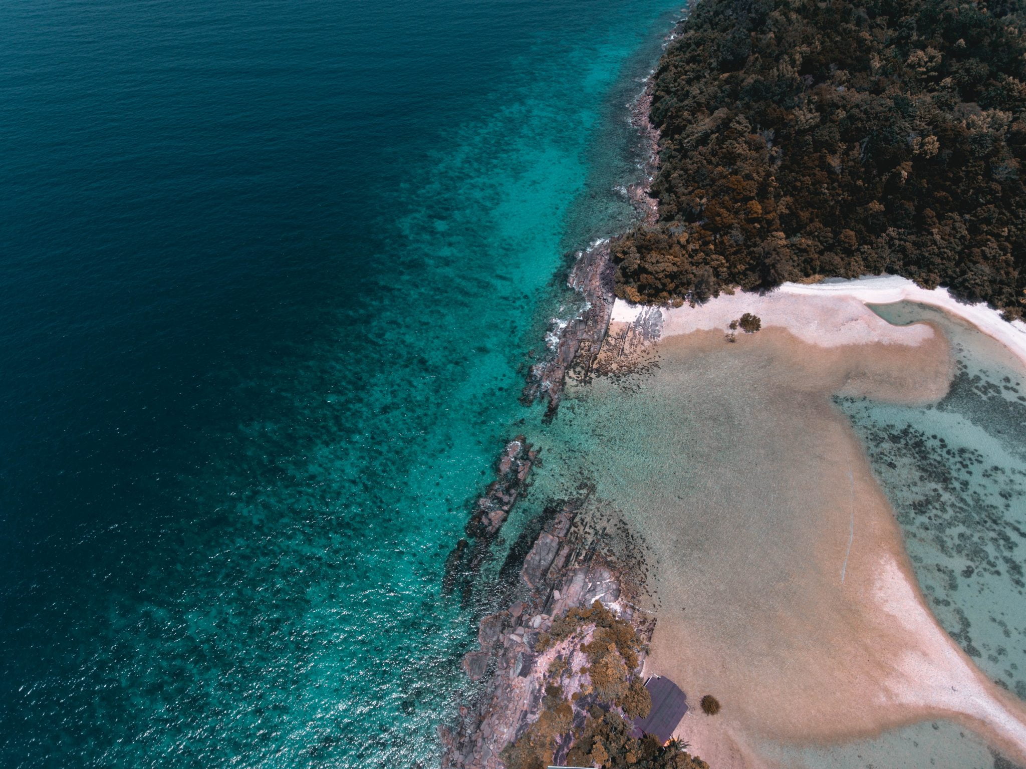 Contact Us | Ara Dinawan Island | Best Place | Kota Kinabalu
